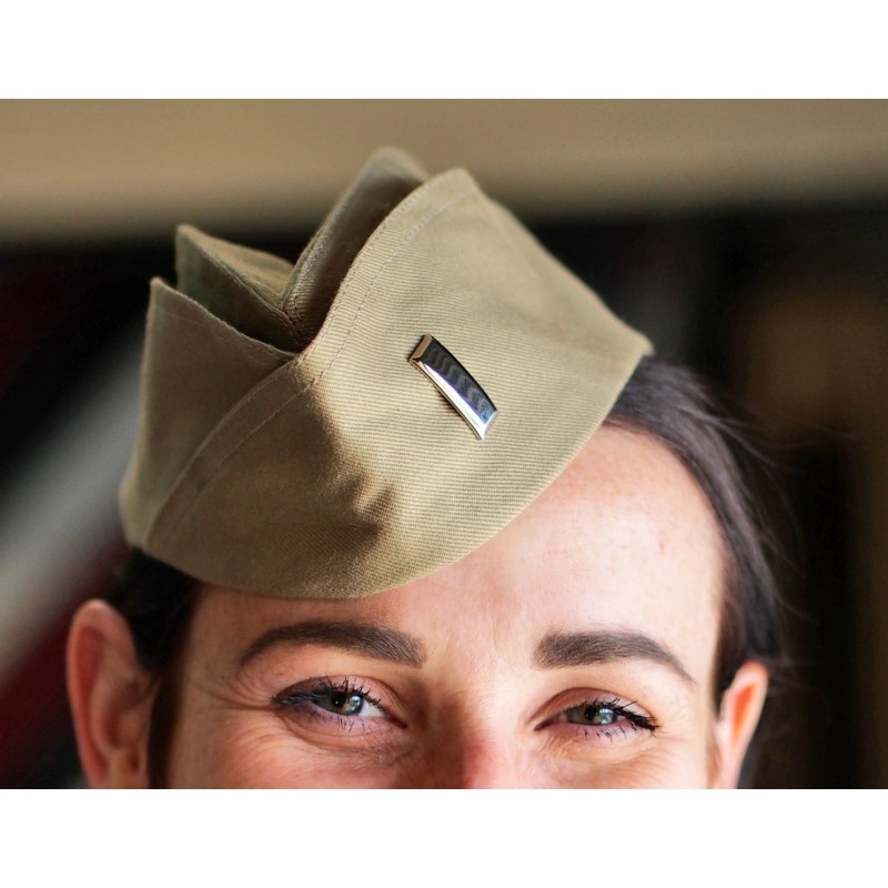 “GARRISON CAP” WOMAN WEDGE-STYLE CAP